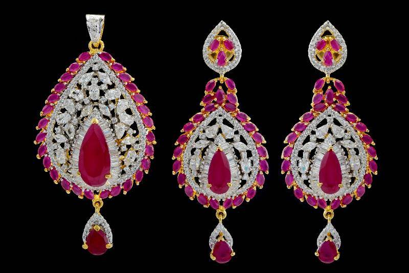 Buy CZ STONE STUDDED LOCKET SET Online